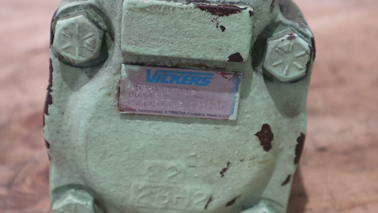 > Vickers Hydr. Pump 2525V 17A12 - Smedegaarden A/S