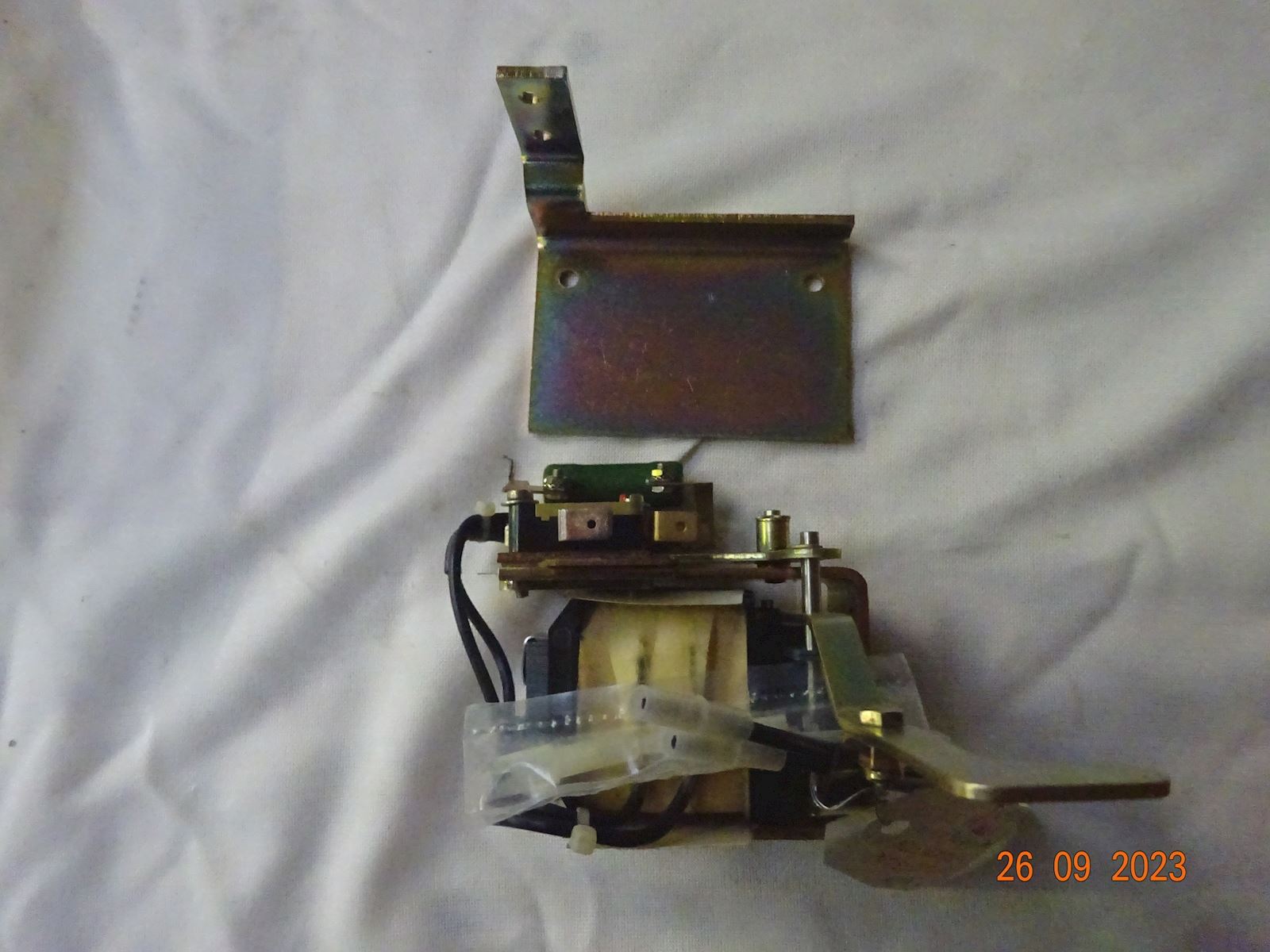 > Merlin Gerin Undervoltage release switch 9011065D1 - Smedegaarden A/S