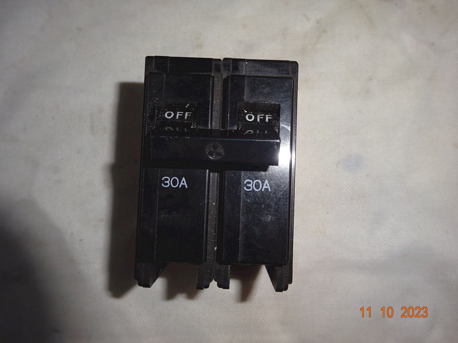 > Mitsubishi Electric No-fuse circuit breaker - Smedegaarden A/S