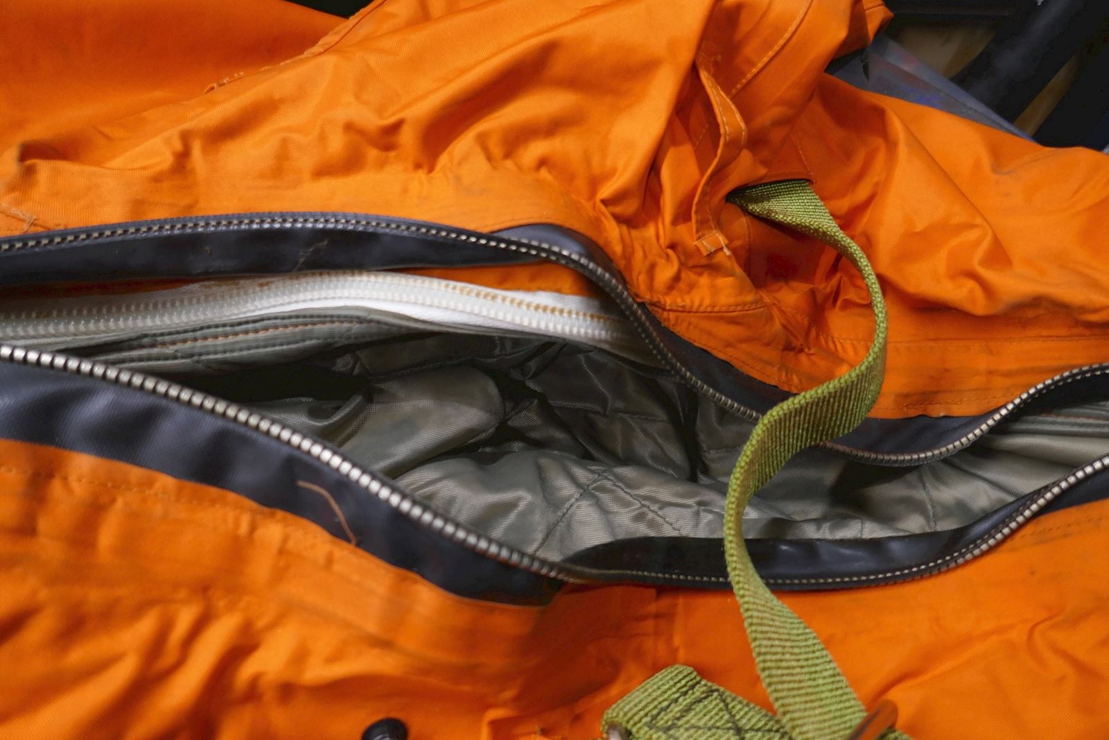 > Dry Immersion Suit 3-1 - Smedegaarden A/S