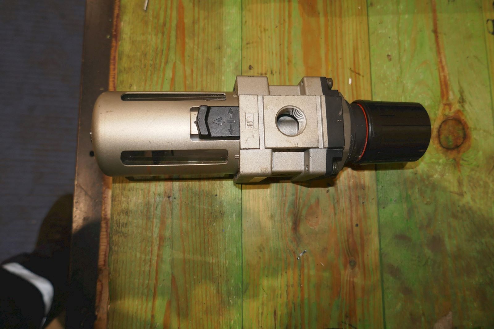 > SMC Air Filter Regulator AW4000-04 - Smedegaarden A/S