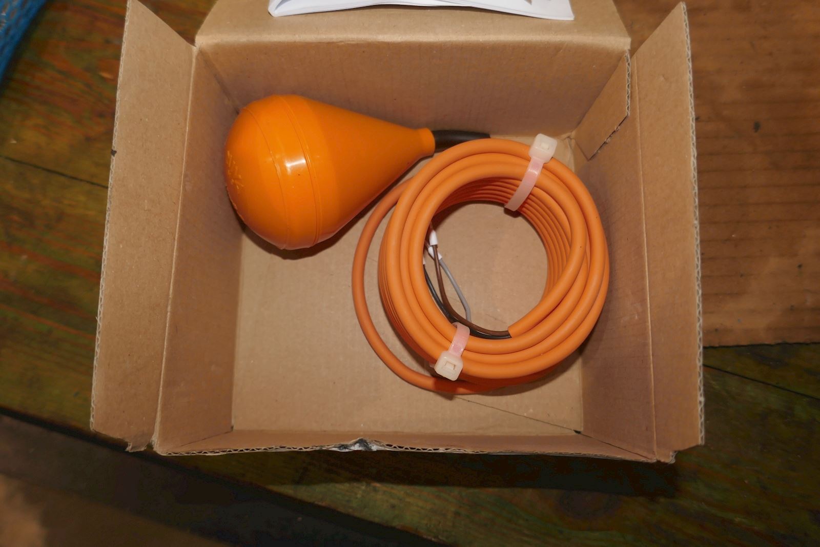 > KSR Kuebler Suspended Float Switch SL- M2-5 - Smedegaarden A/S
