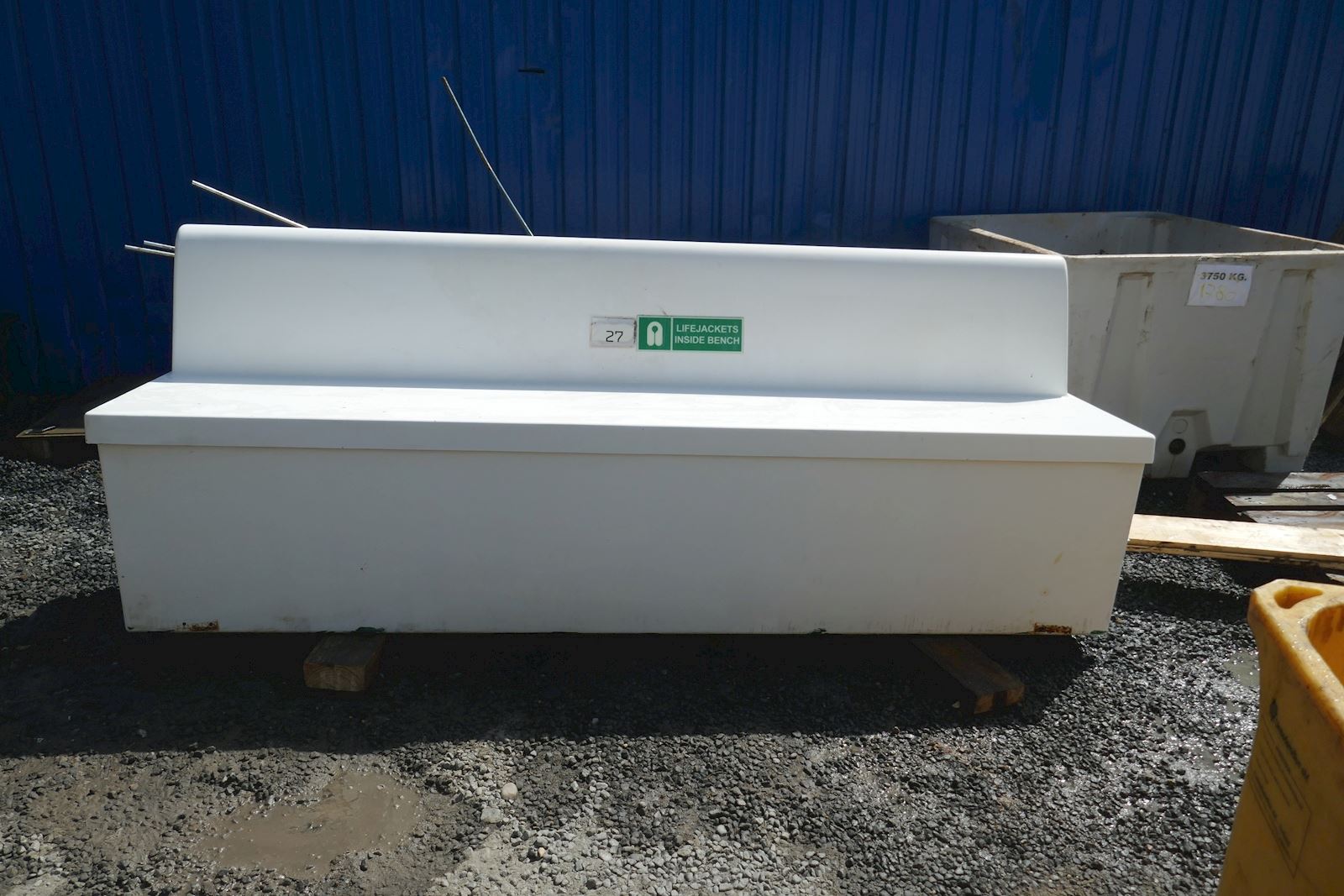 > Life Belt Bench - Smedegaarden A/S