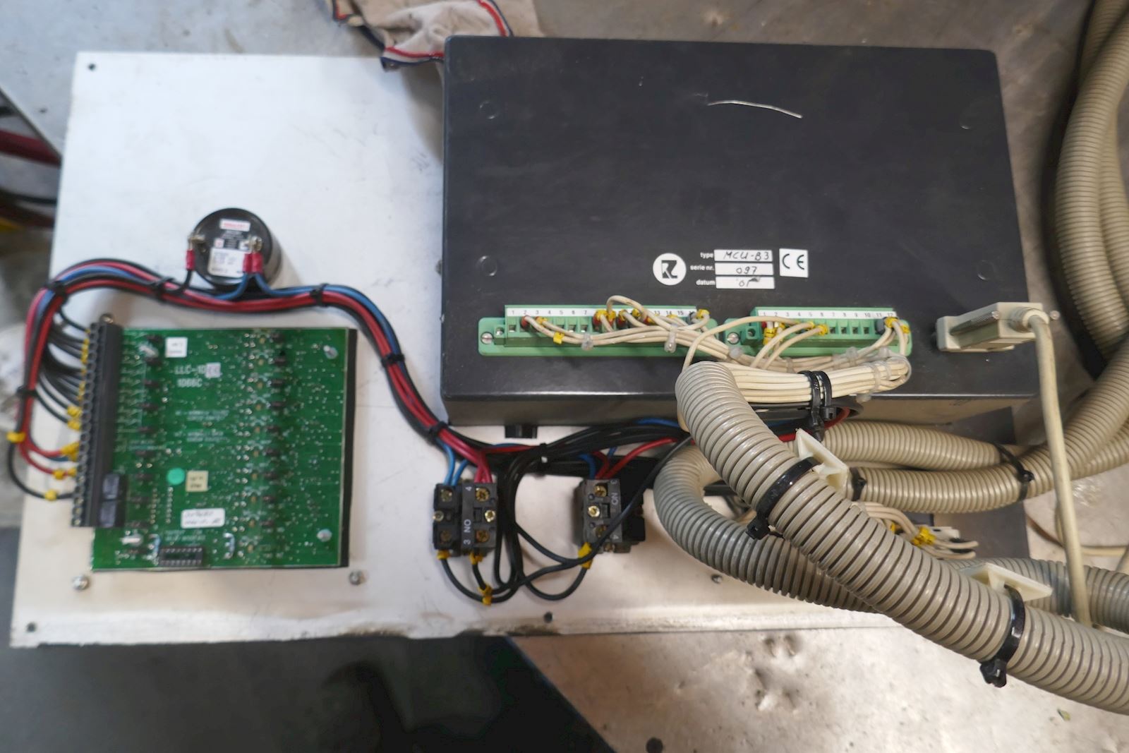 > Caterpillar Monitoring Control Unit for Generator MCU-B3 ...