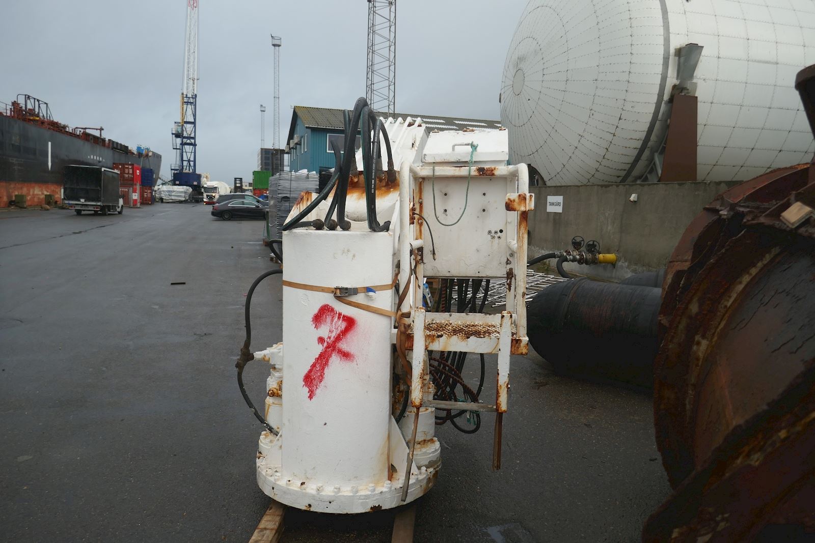 > Karm Marine Knuckle boom crane SWL 2.7T 1,8-9 m - Smedegaarden A/S