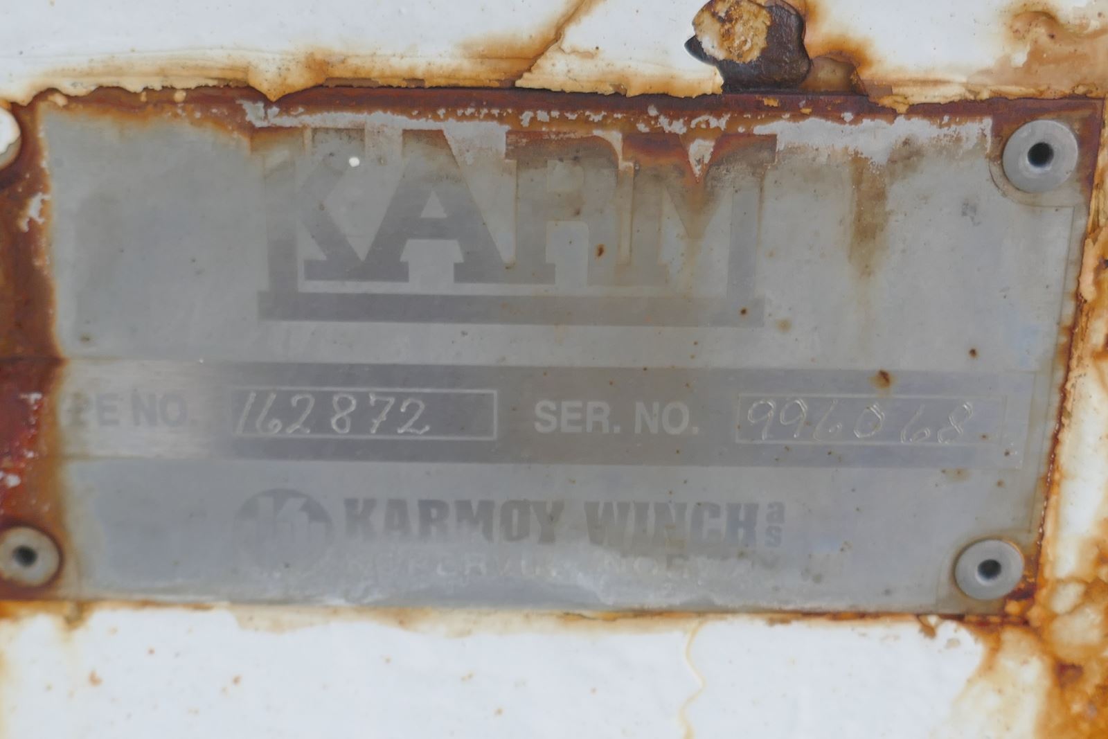 > Karm Split trawl Winch Type 060370-1 and 060370-2 - Smedegaarden A/S