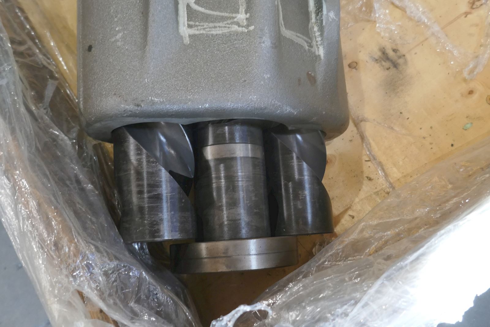 > Allweiler AG Allweiler Serie SN Screw Pump with Couplings ...