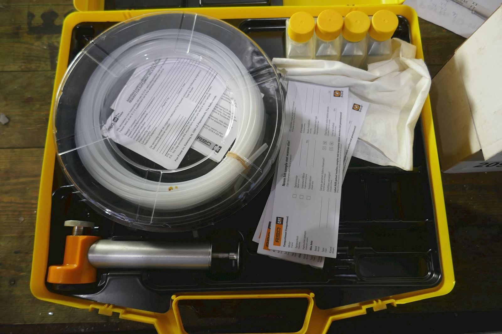 > Caterpillar Oil sample Kit - Smedegaarden A/S