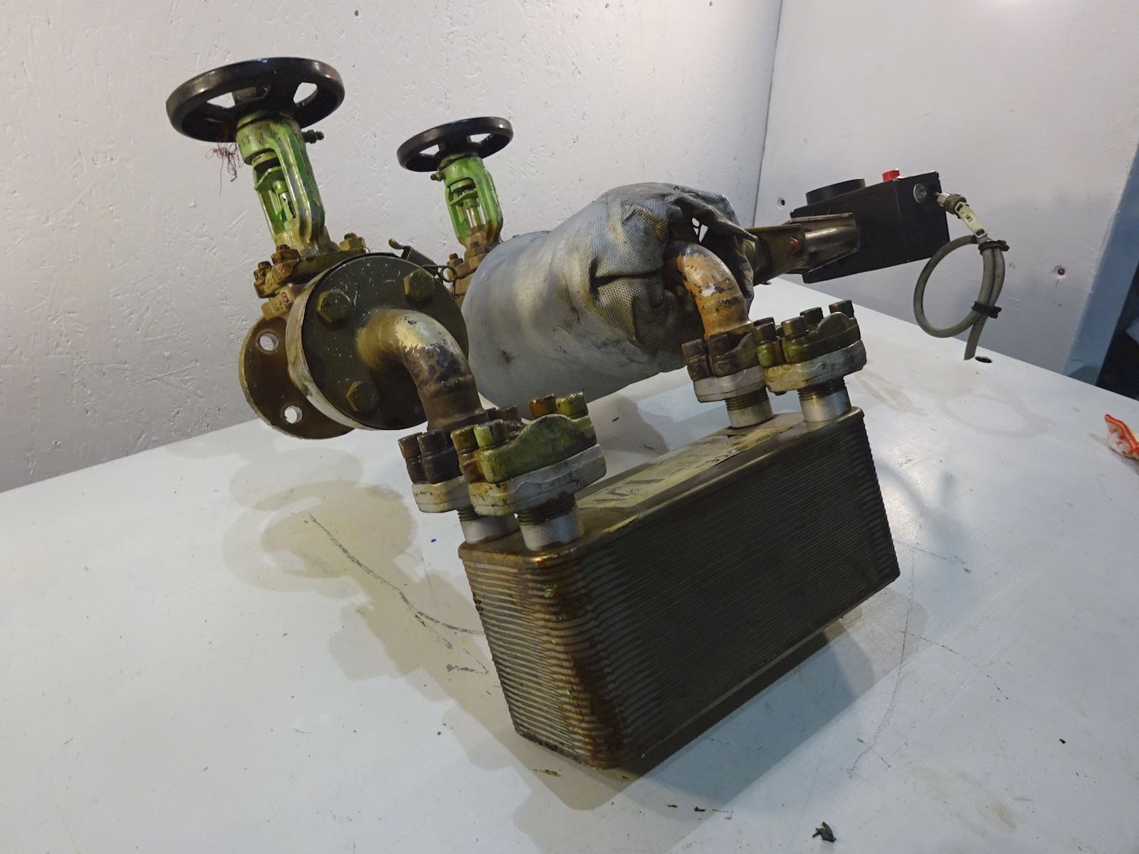 > Swep B10TH with Samson 5824-30 electric actuator - Smedegaarden A/S