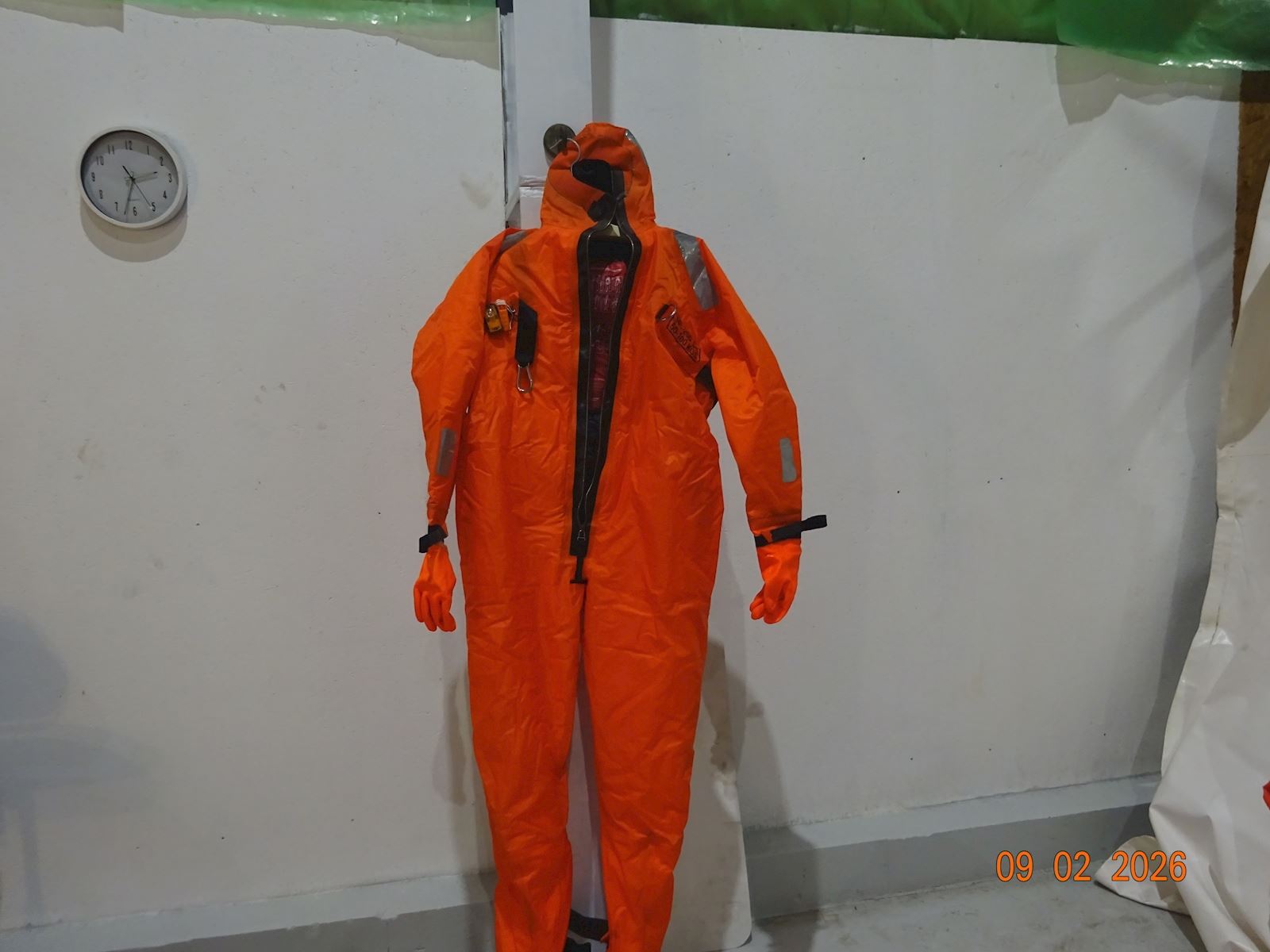> Viking Solas Insulated Immersion Suit PS5002-87 - Smedegaarden A/S