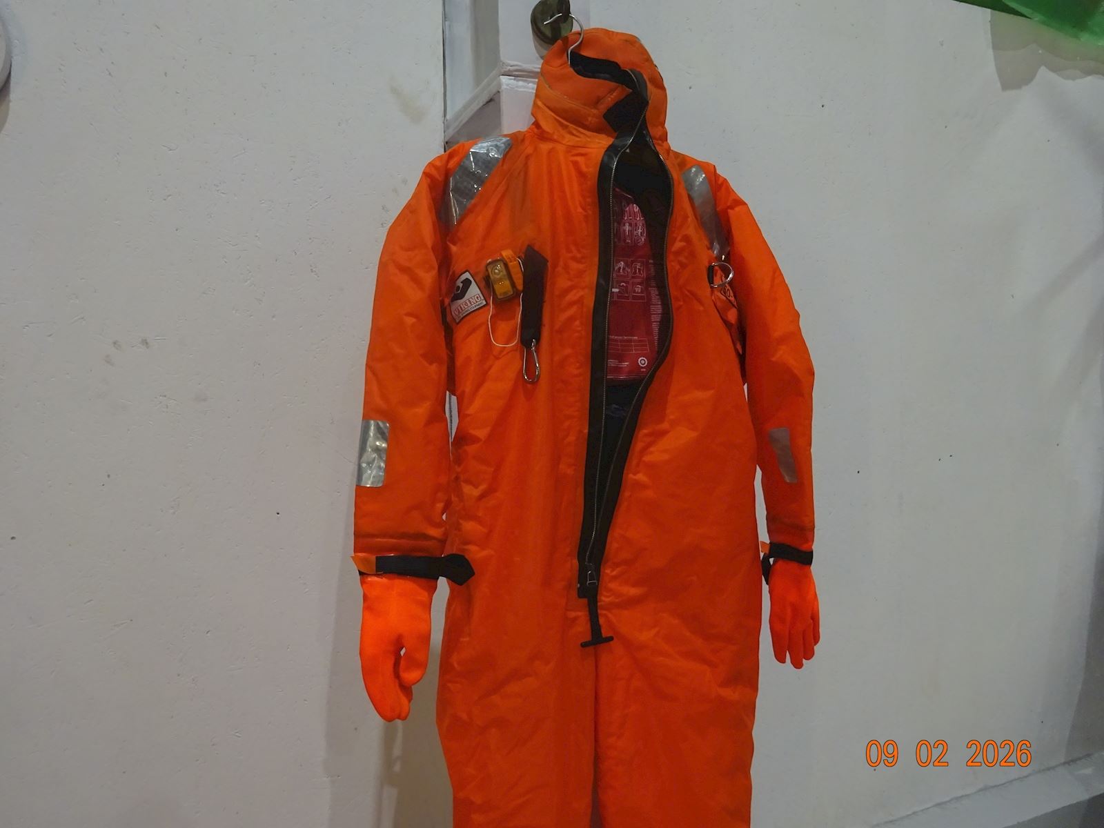 > Viking Solas Insulated Immersion Suit PS5002-87 - Smedegaarden A/S