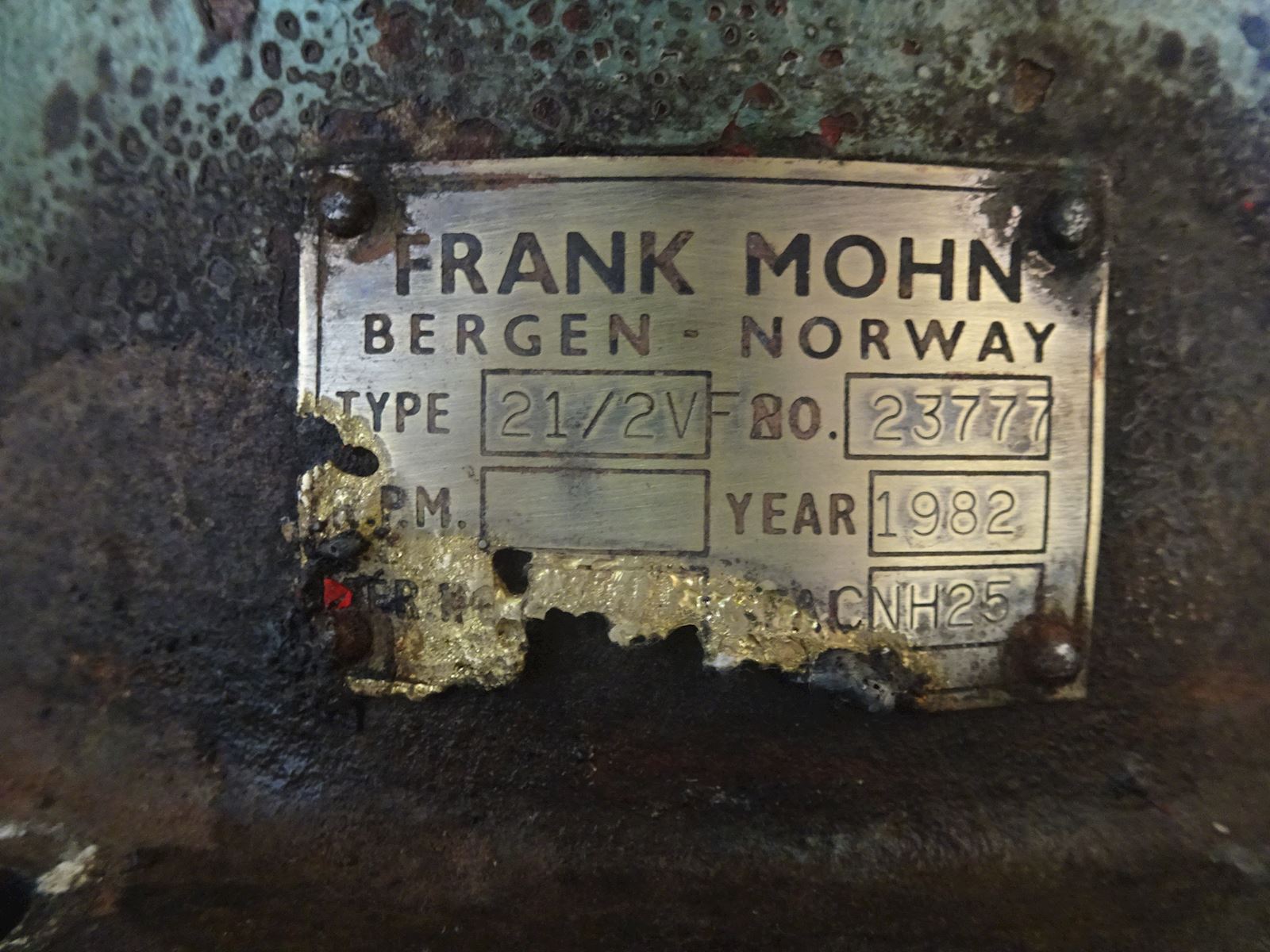 > Frank Mohn 21/2VF2 - Smedegaarden A/S