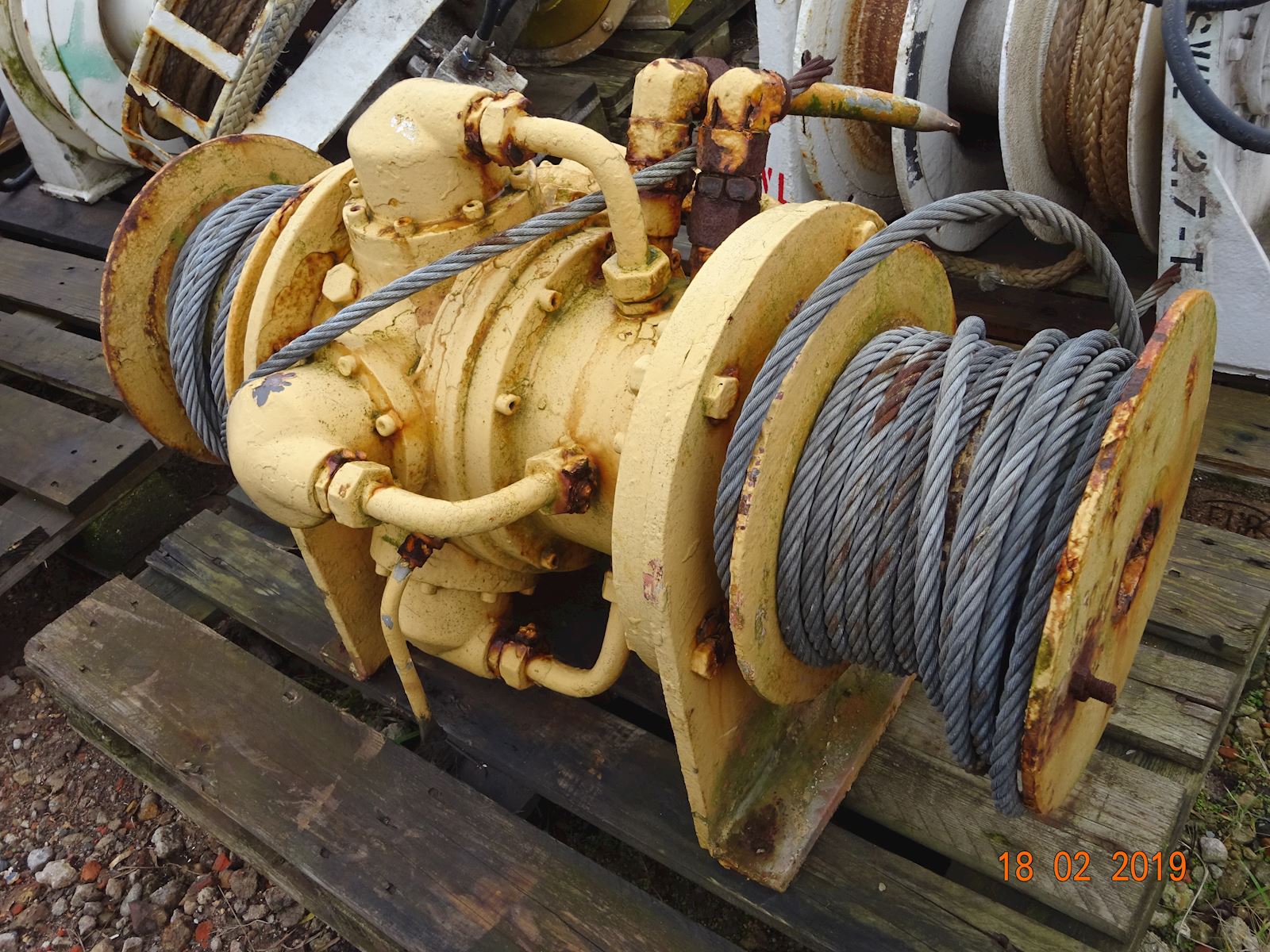 > Karm Bom Winch - Smedegaarden A/S